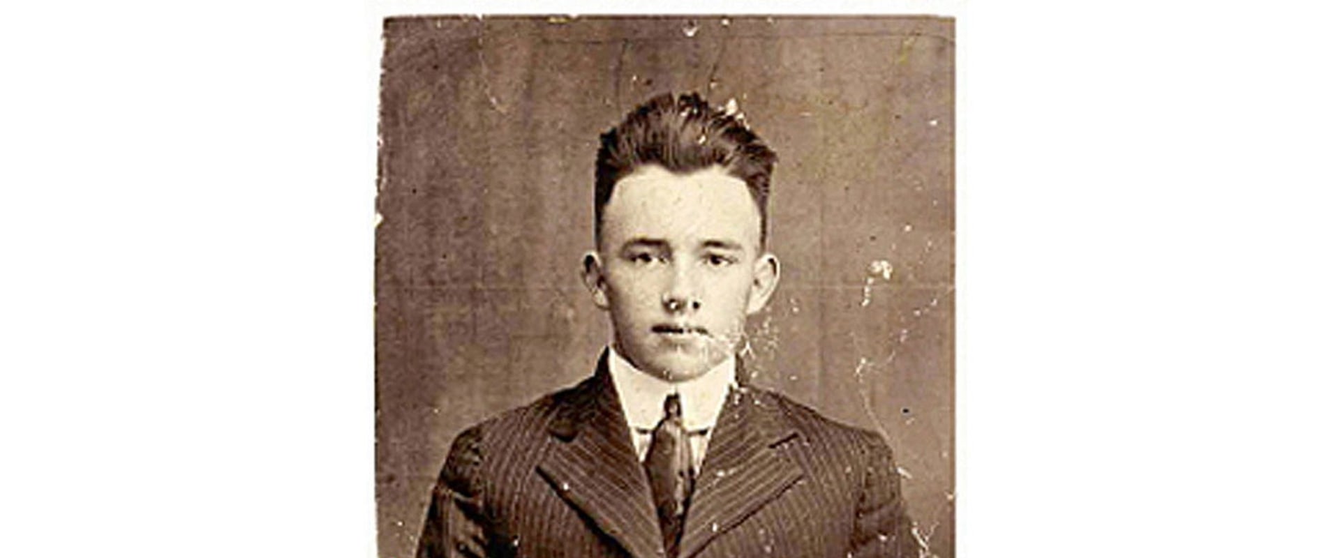 Can Water Damaged Photos Be Restored?